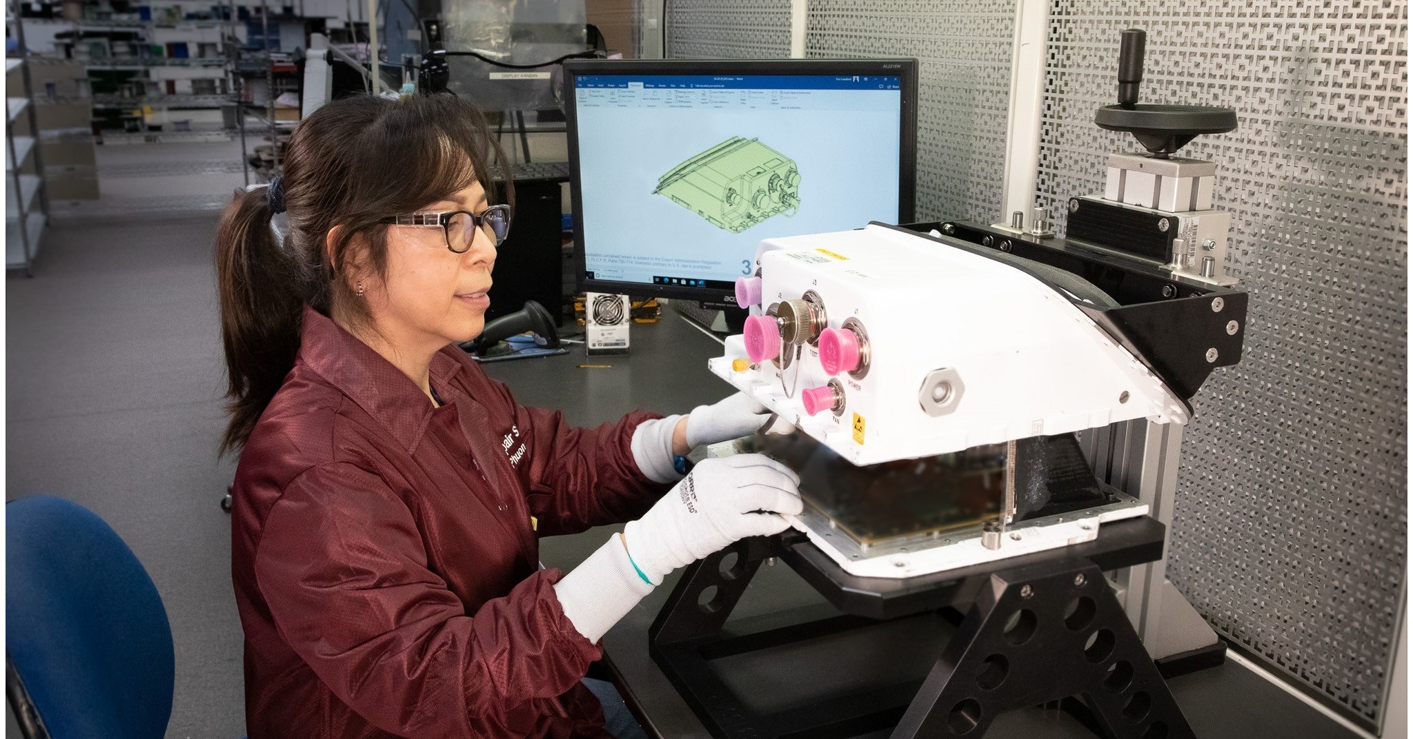 Universal Avionics Establishes Repair Capability for Enhanced Vision ...