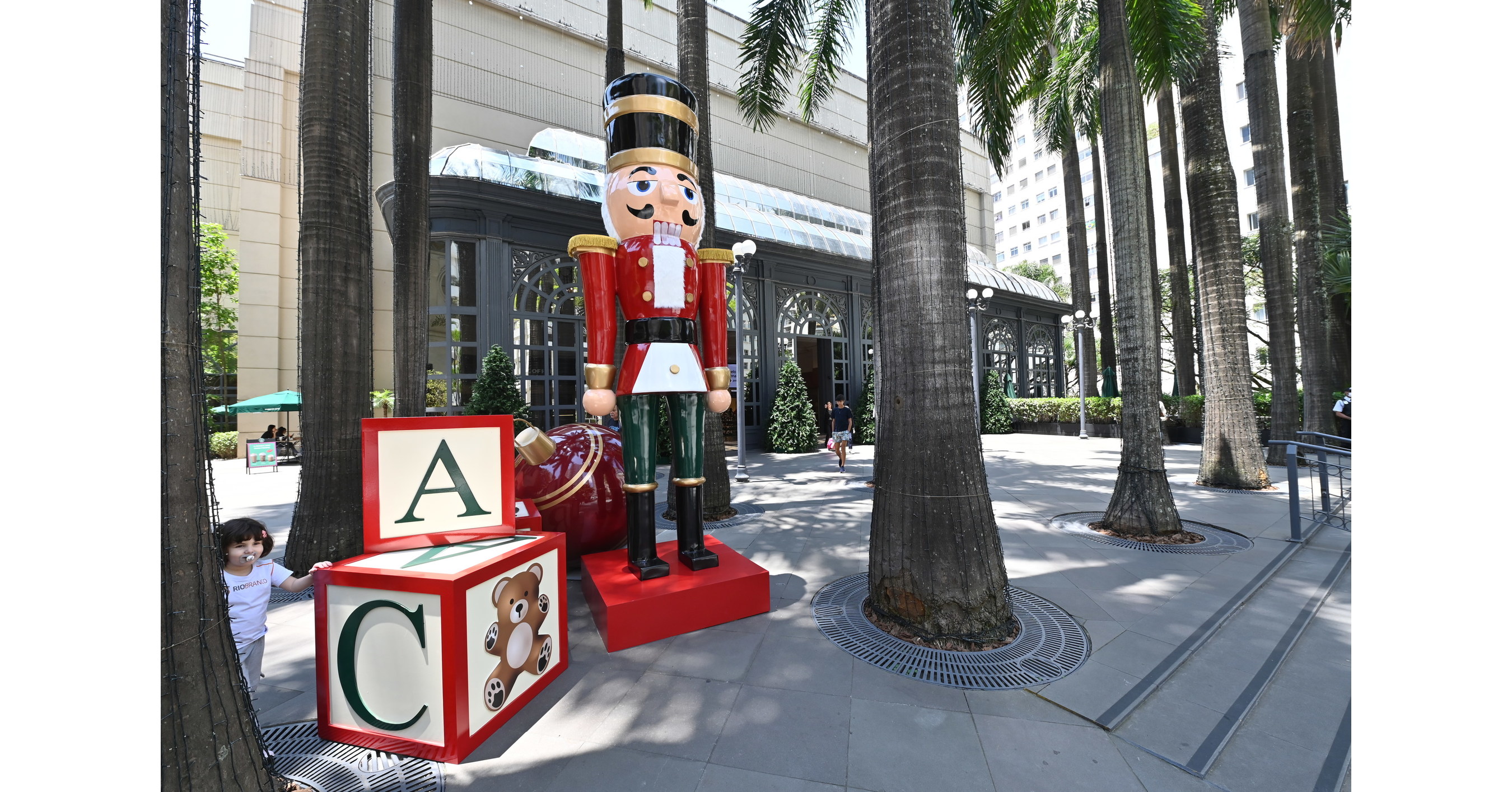 SHOPPING PÁTIO HIGIENÓPOLIS AMPLIA HORÁRIO PARA COMPRAS DE NATAL