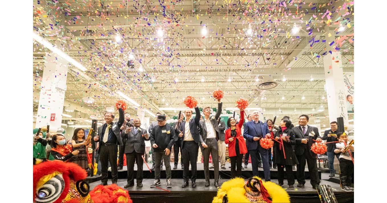 T&T Supermarché ouvre son premier et plus grand magasin à Montréal