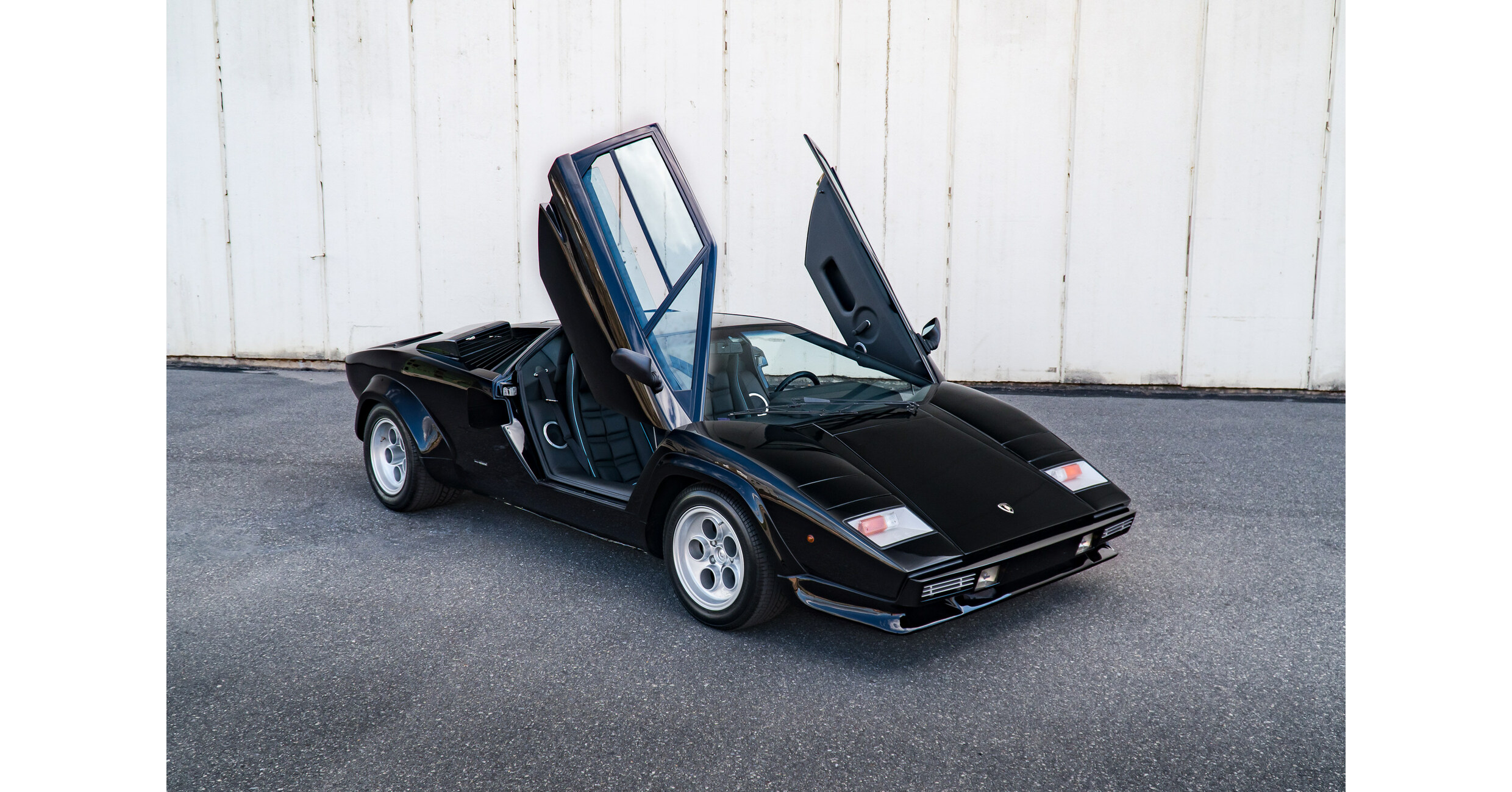 1983 lamborghini