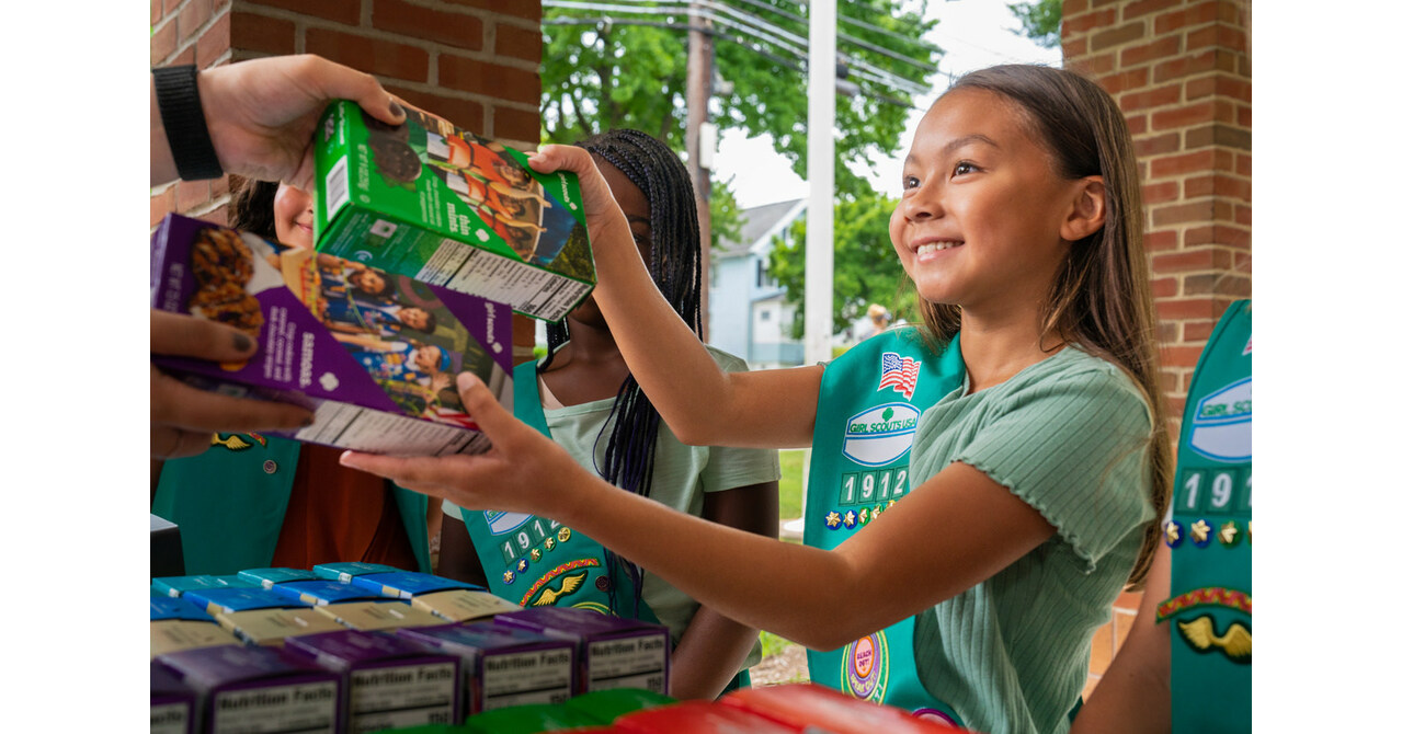 National Girl Scout Cookie Season Kicks Off by Welcoming a National ...