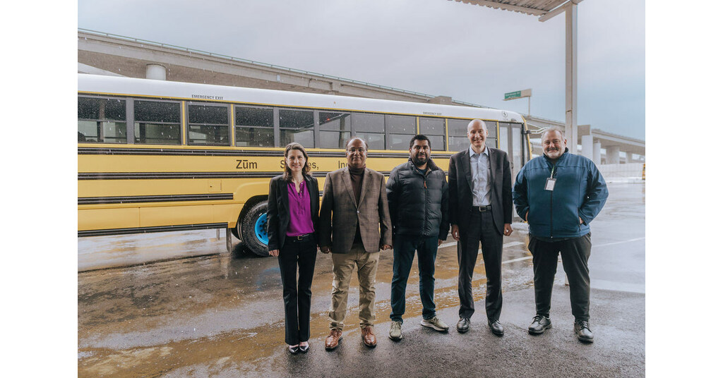 U.S. Deputy Secretary of Energy David Turk Meets with Zūm, the Leader ...