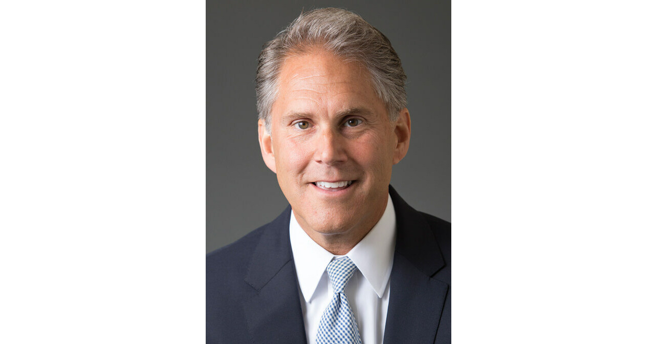 Hinckley Allen Hires Former U.S. Attorney John P. Kacavas