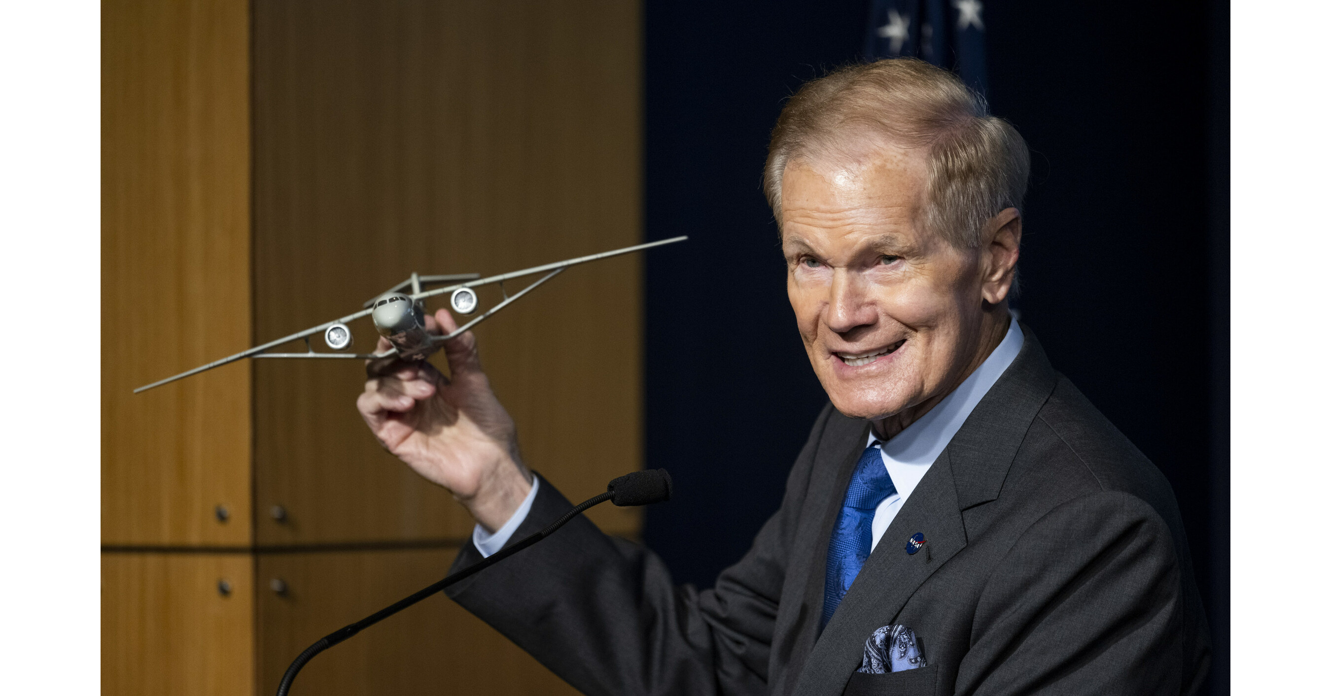 NASA Issues Award for Greener, More Fuel-Efficient Airliner of Future