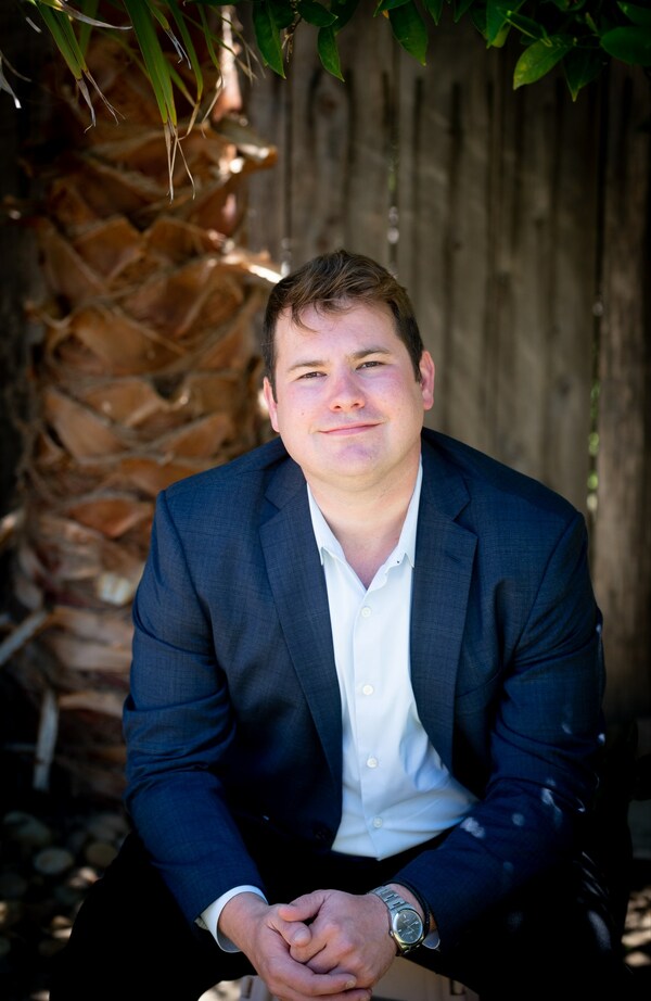 Patrick MacKenzie Named New CRO at Alvys