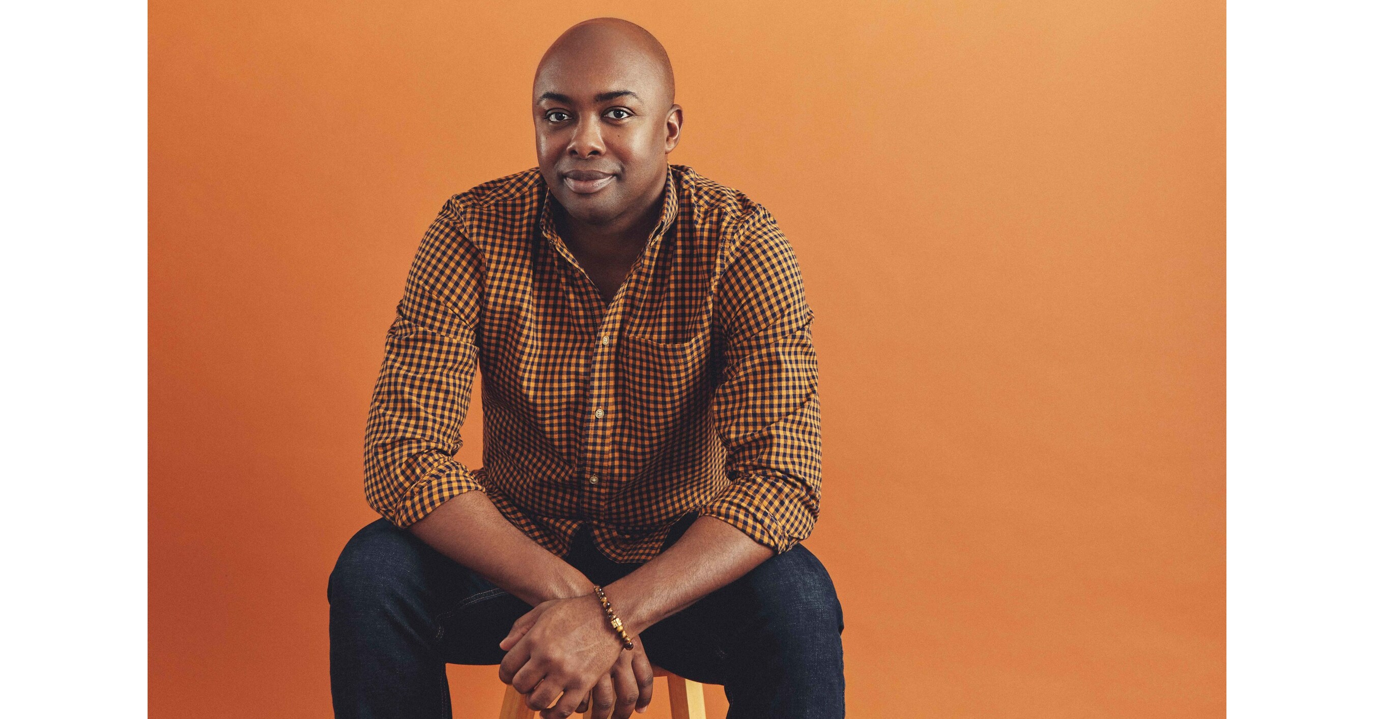 Retired NFL Linebacker, Green Bay Packers, John L. Pointer, Sr., Inks ...