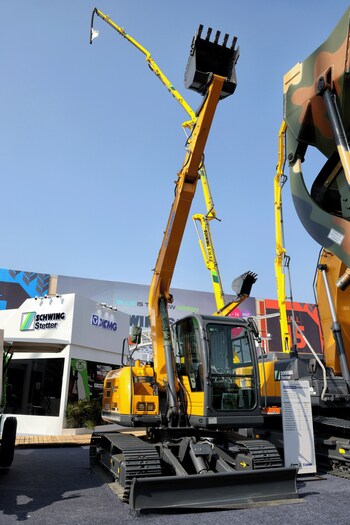 bauma CONEXPO INDIA 2023: XCMG Excavator Showcases Six Customized New Products, Signs Pre-Sale ...