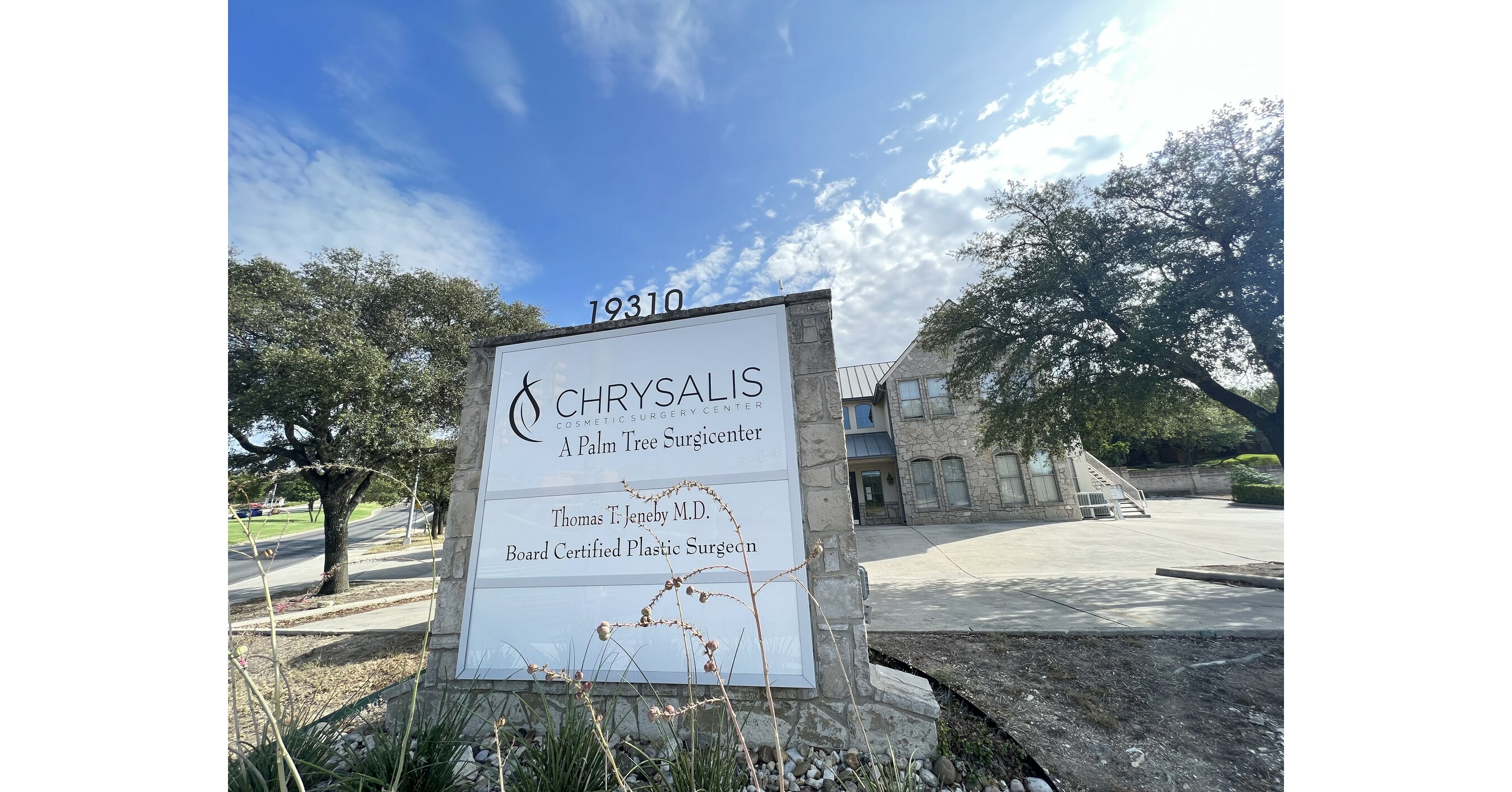 Dr. Thomas T. Jeneby, MD Opens Chrysalis Cosmetic Surgery Center