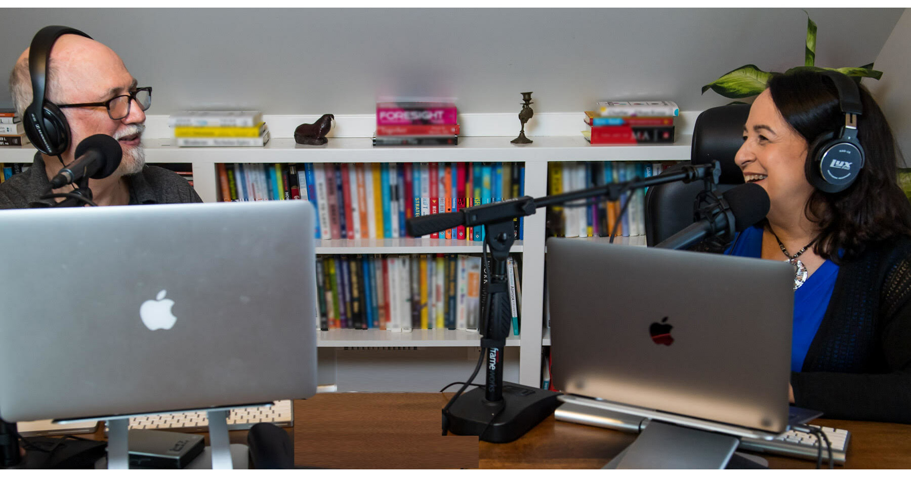 Visionary Business Leaders Praise "Growth Igniters® Radio with Pam ...