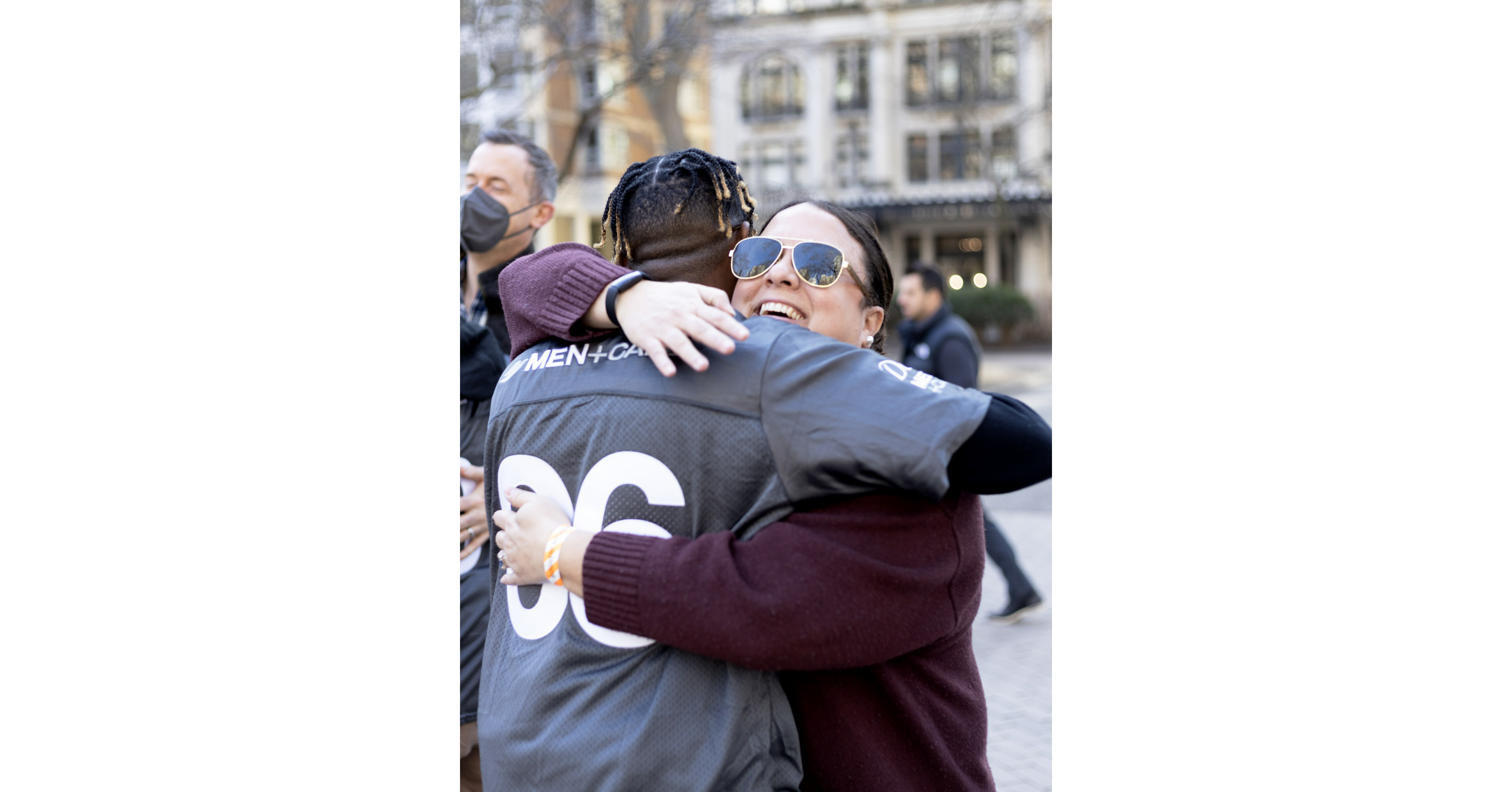 Dove Men+Care Tackles Underarm Distractions with New #HugLikeADoveMan ...