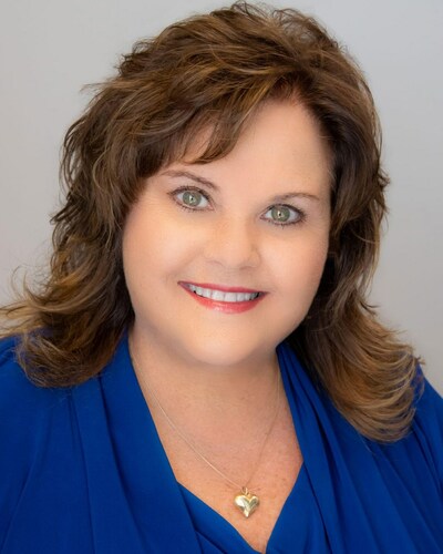 Sharon Fields and Amanda Moore Promoted to Vice Presidents