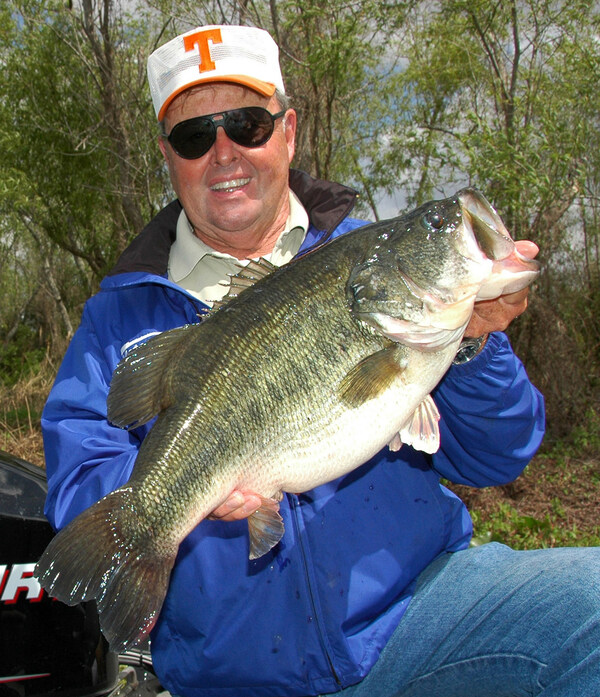TENNESSEE WATERS BENEFIT FROM IMPROVEMENTS MADE FOR NEW "BILL DANCE ...