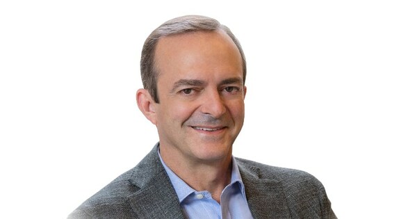 Top Texas Neurosurgeon, Dr. David Barnett, Launches New Website