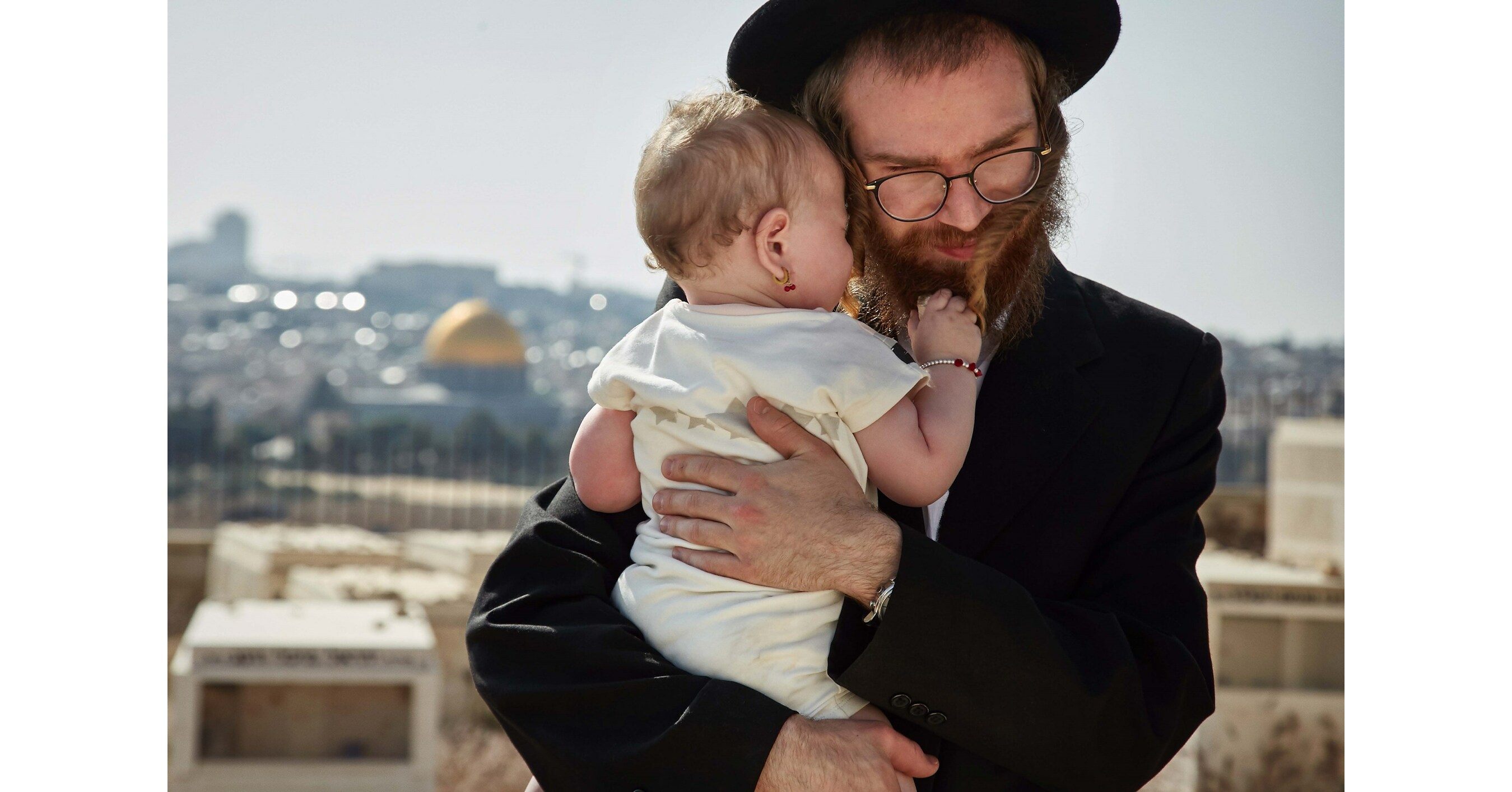 A World Rekindled, a unique photographic exhibition on the Hasidic ...