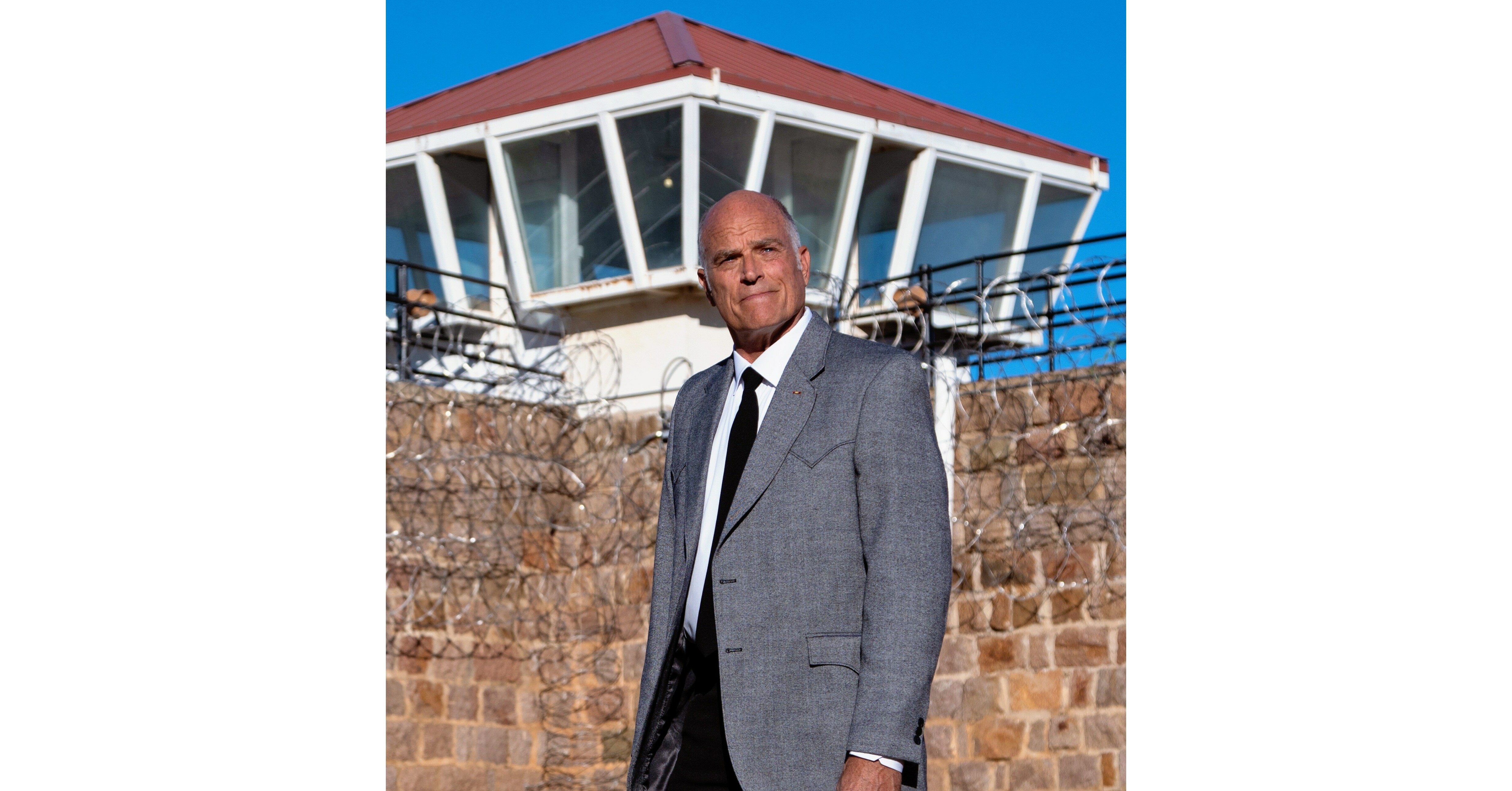 Tom Ohmer Shines in Nefarious