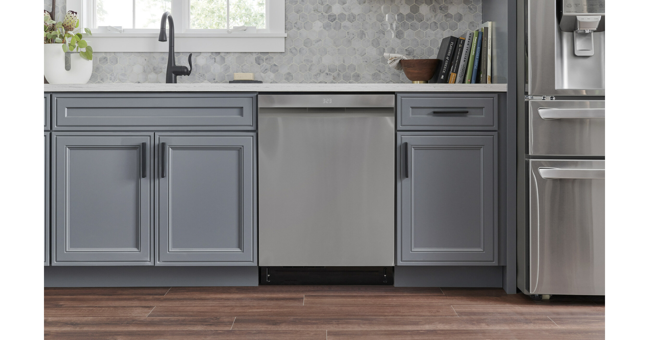 LG HELPS CONSUMERS MAKE SMART ENERGY CHOICES WITH EARTH DAY DISHWASHER ...