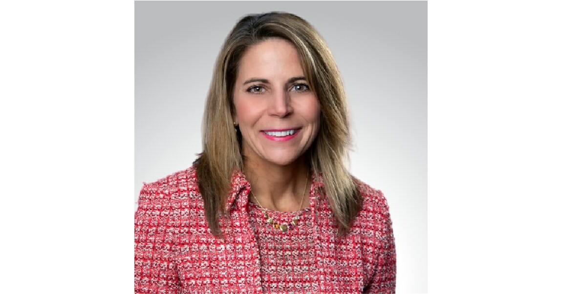 Anne Arvia, Banking Industry Executive, Joins Cornerstone Advisors