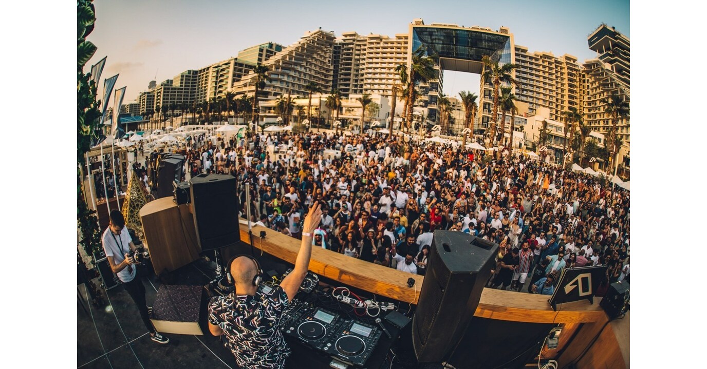 Warner Music Group joins forces with FIVE Hotels and Resorts for ...