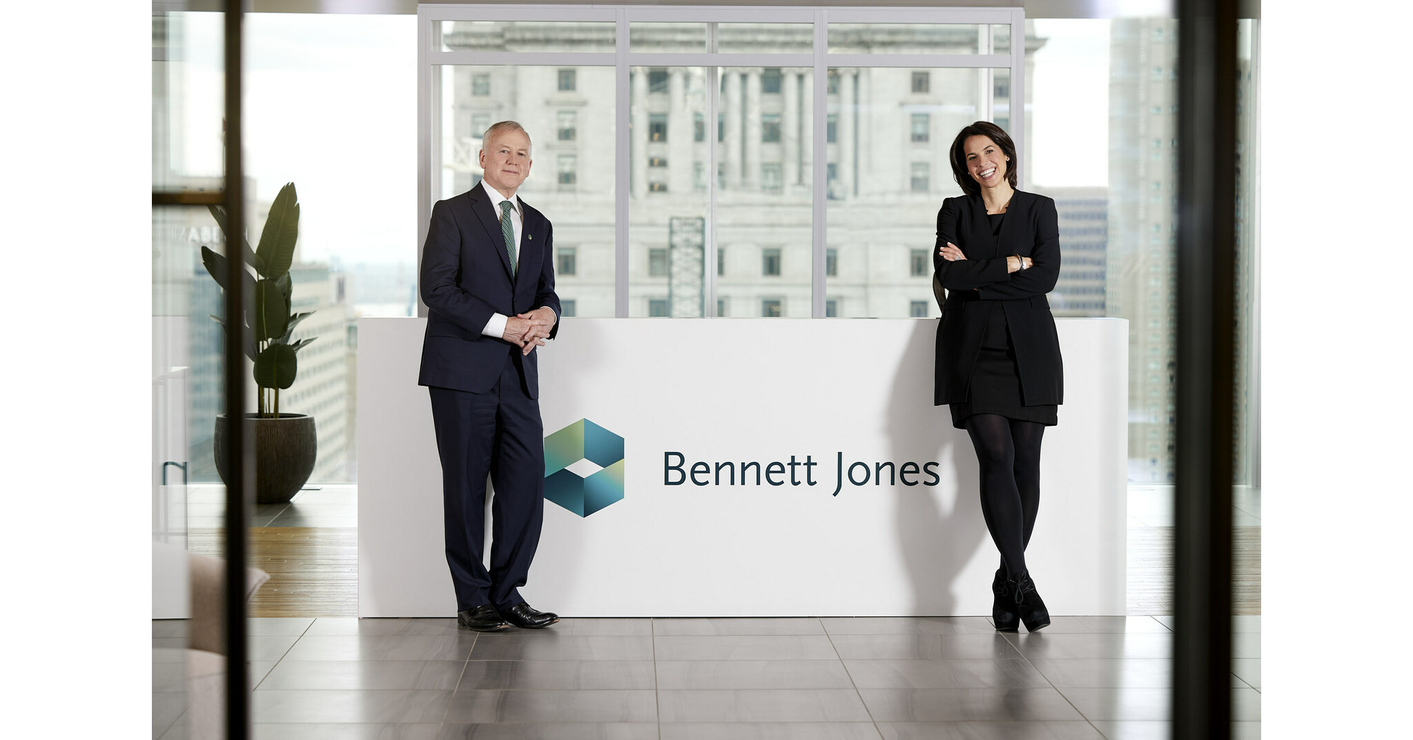 D'OUEST EN EST : BENNETT JONES OUVRE UN BUREAU À MONTRÉAL