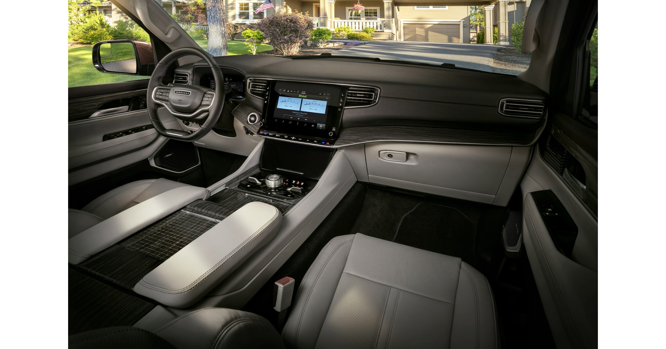 All-new Wagoneer L Wins 2023 Wards 10 Best Interiors & User Experience Award