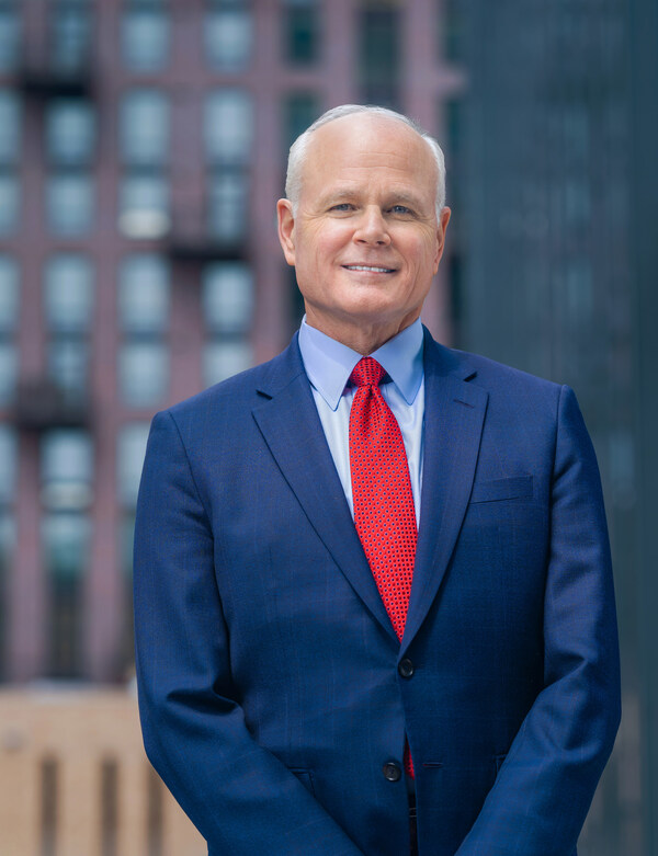 Tom Bell begins tenure as Leidos CEO