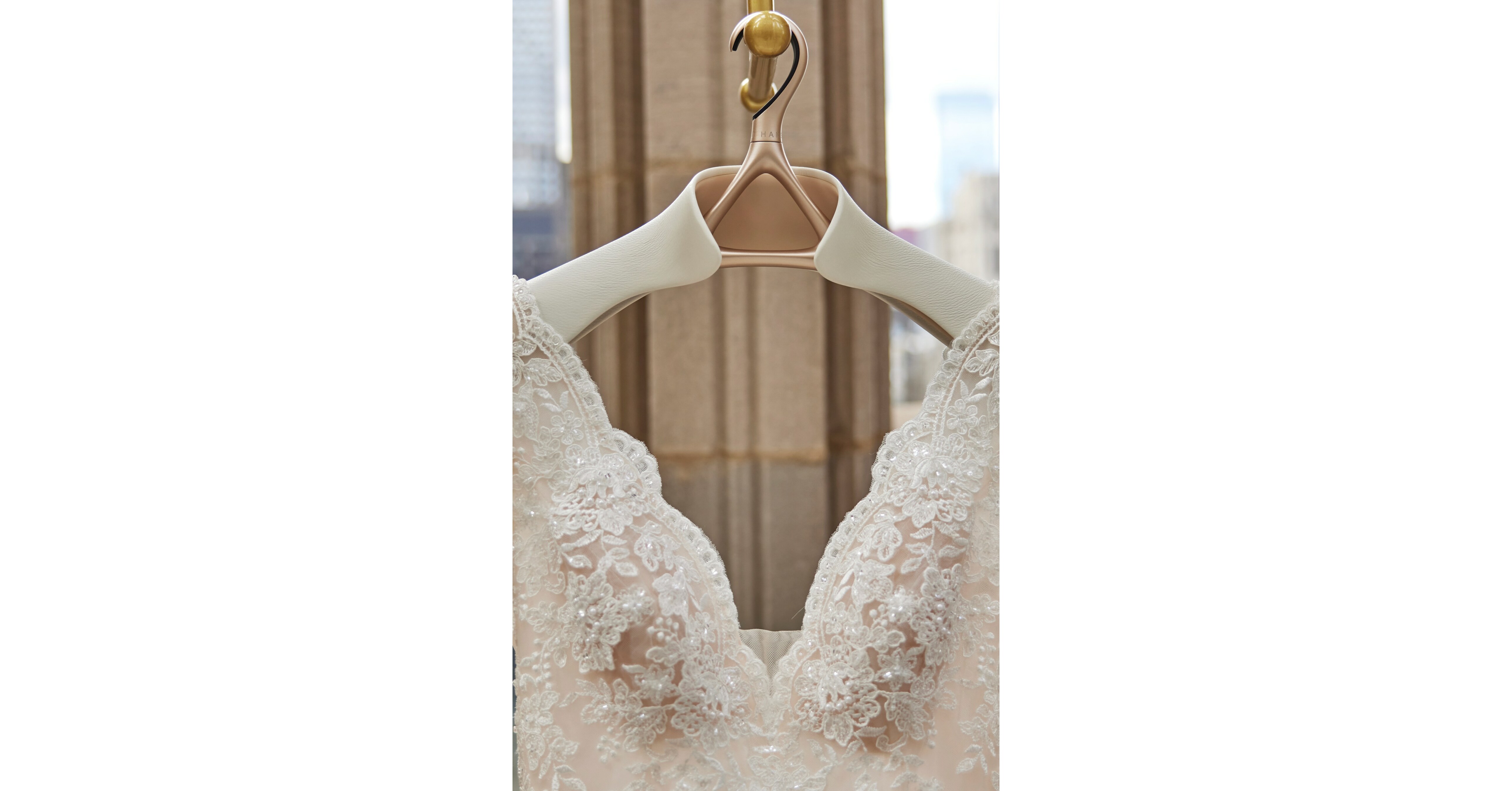 Lou Hansell introduces Luxury Garment Hangers to Brides