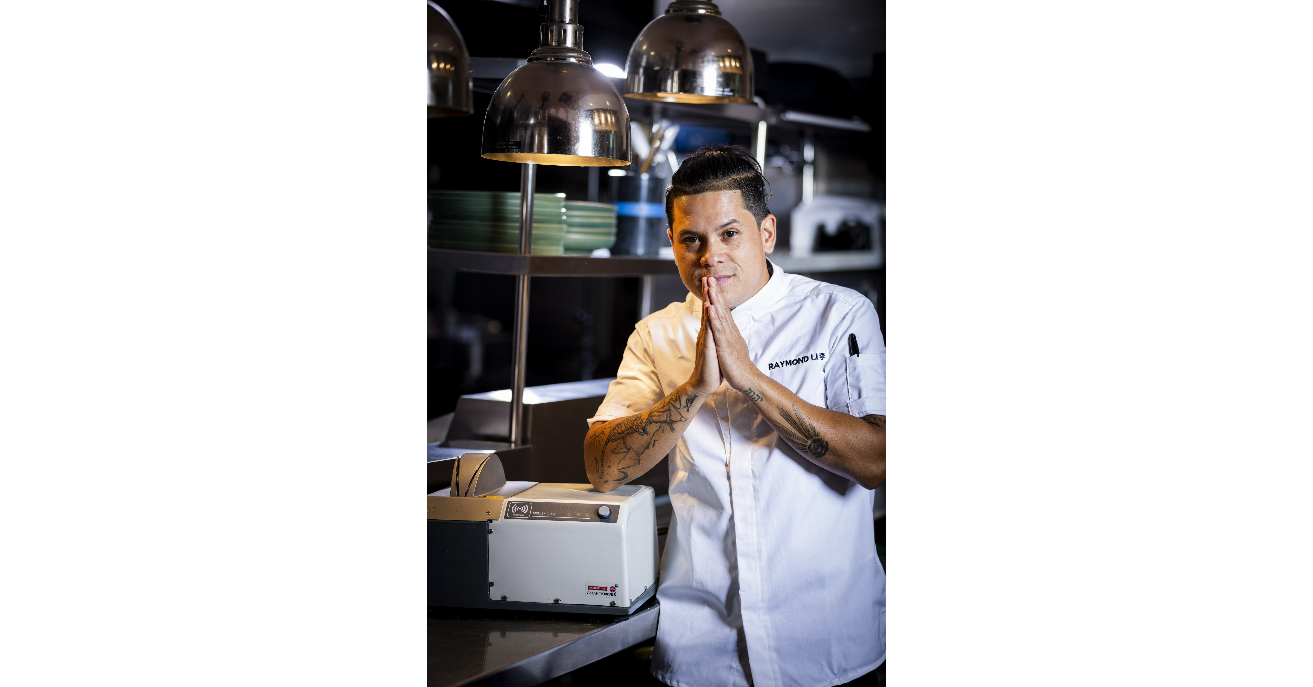 Renowned Miami Chef Raymond Li has Been Named Mundial SmartKnives ...