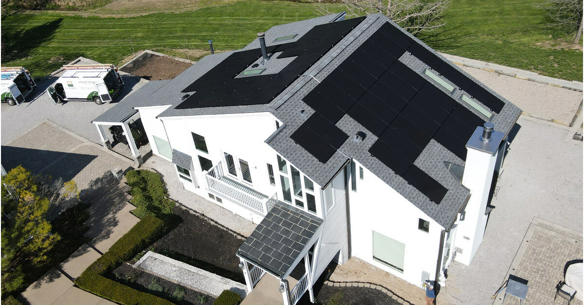 USA's Best Looking Solar Panels - Silfab Elite - Now on Rooftops