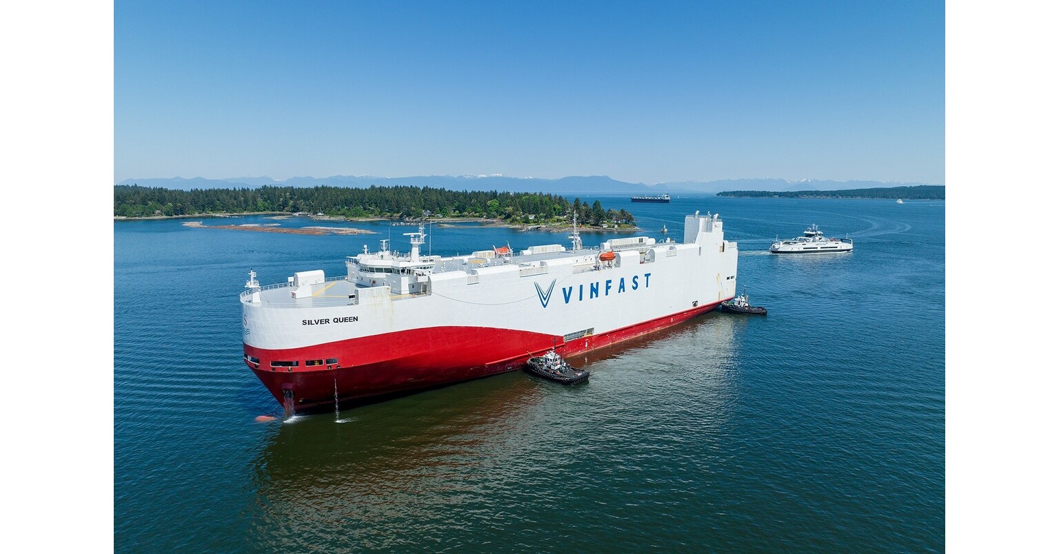THE FIRST VINFAST VF 8 BATCH ARRIVED AT THE PORT IN CANADA - VINFAST IS ...