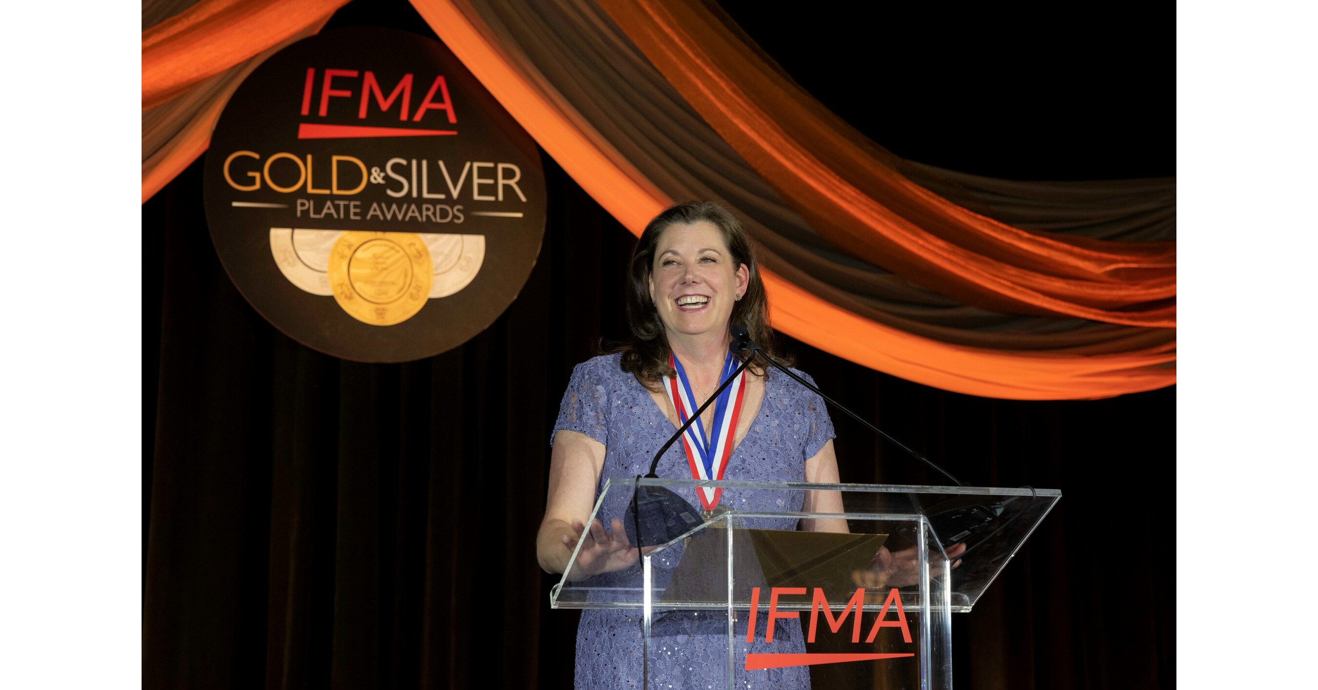 IFMA's 2023 Gold Plate Award Presented to Jessica Shelly