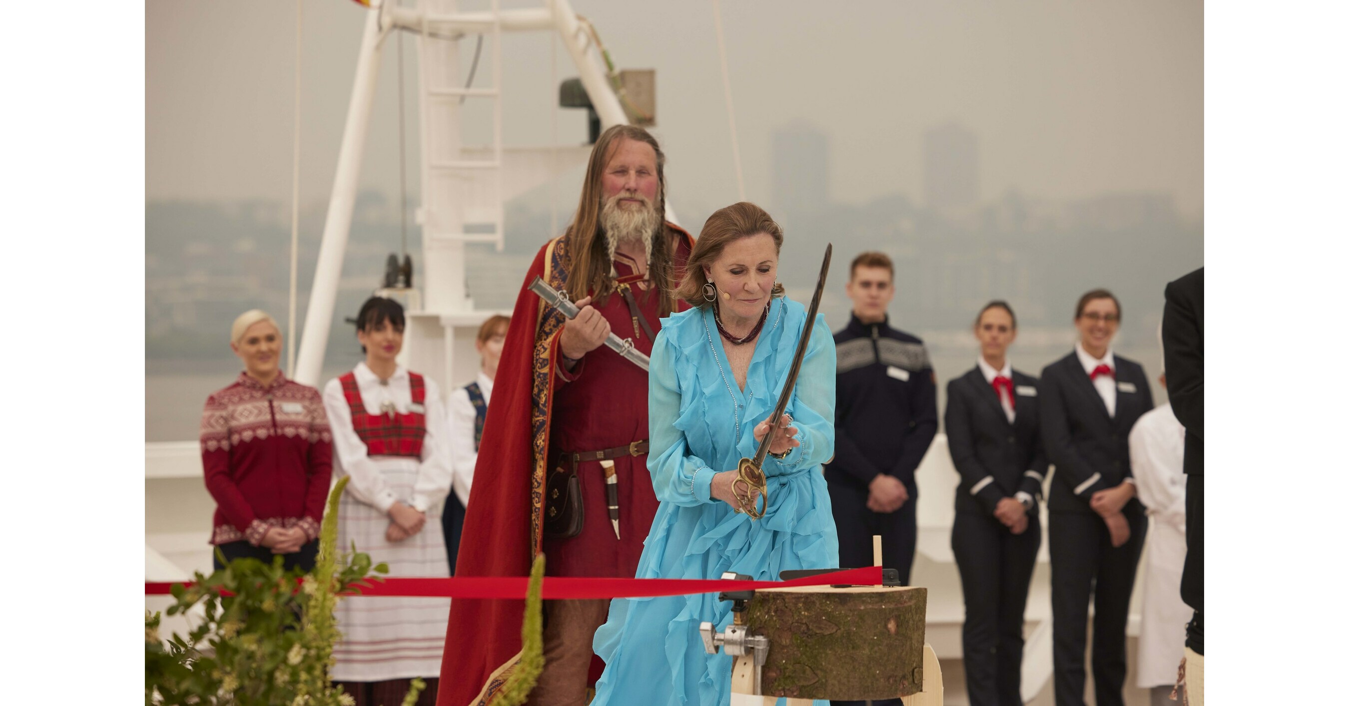 VIKING'S NEWEST OCEAN SHIP NAMED BY METROPOLITAN OPERA CHAIRMAN ANN ZIFF