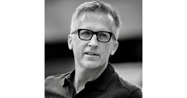 Stage TEN and Mark Bozek's Live Rocket Announce Strategic Partnership