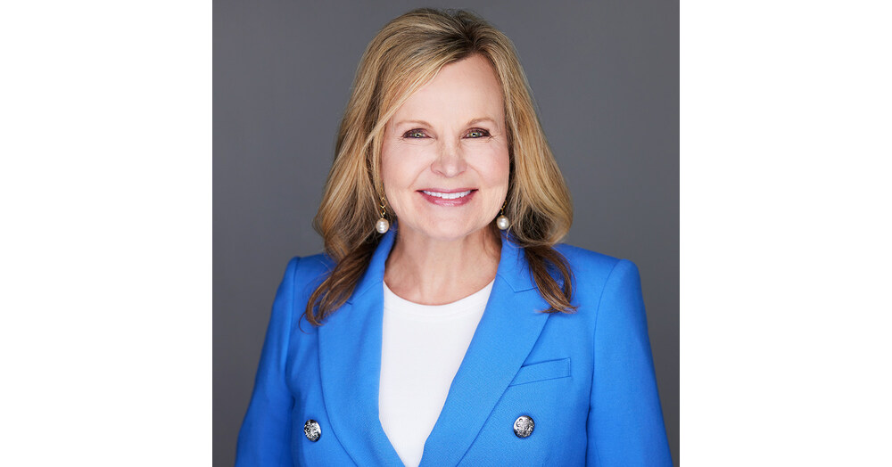 Deka Lash Appoints Cathy Hall as First Ever Chief Marketing Officer