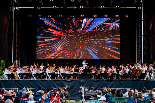 DETROIT SYMPHONY ORCHESTRA AND THE HENRY FORD PRESENT SALUTE TO AMERICA ...