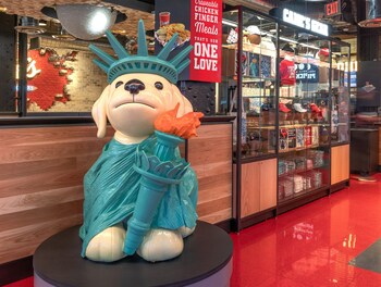 Raising Cane's Marks Big Apple Debut with Global Flagship in Times Square