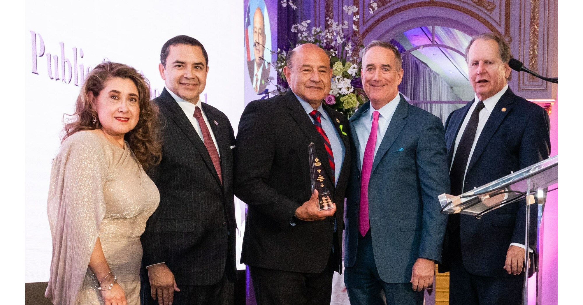 CHLI Celebrates 20 Years with Successful Gala and Leadership Awards