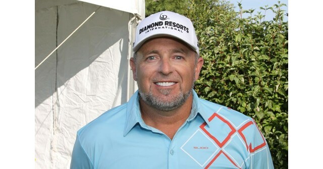Clubhouse Media Group, Inc. Closes Promo Deal With Kevin Millar, World ...