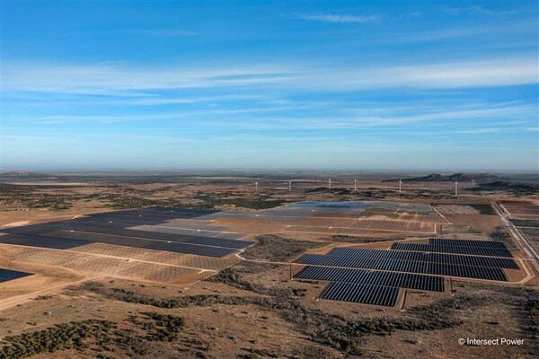 Intersect Power Secures an Up to $800 Million Revolving Credit Facility ...