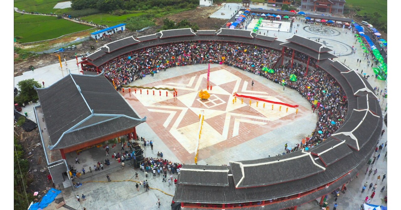 Xinhua Silk Road: Traditional Fenlong Festival celebrated in S. China ...