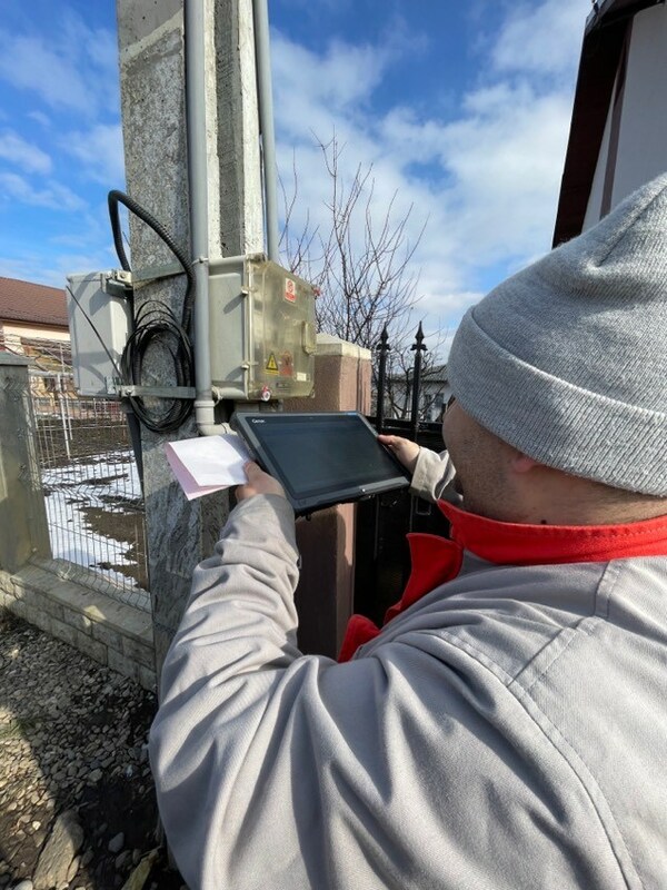 Romania's Delgaz Grid uses Getac's Rugged Tablets to Keep Their ...