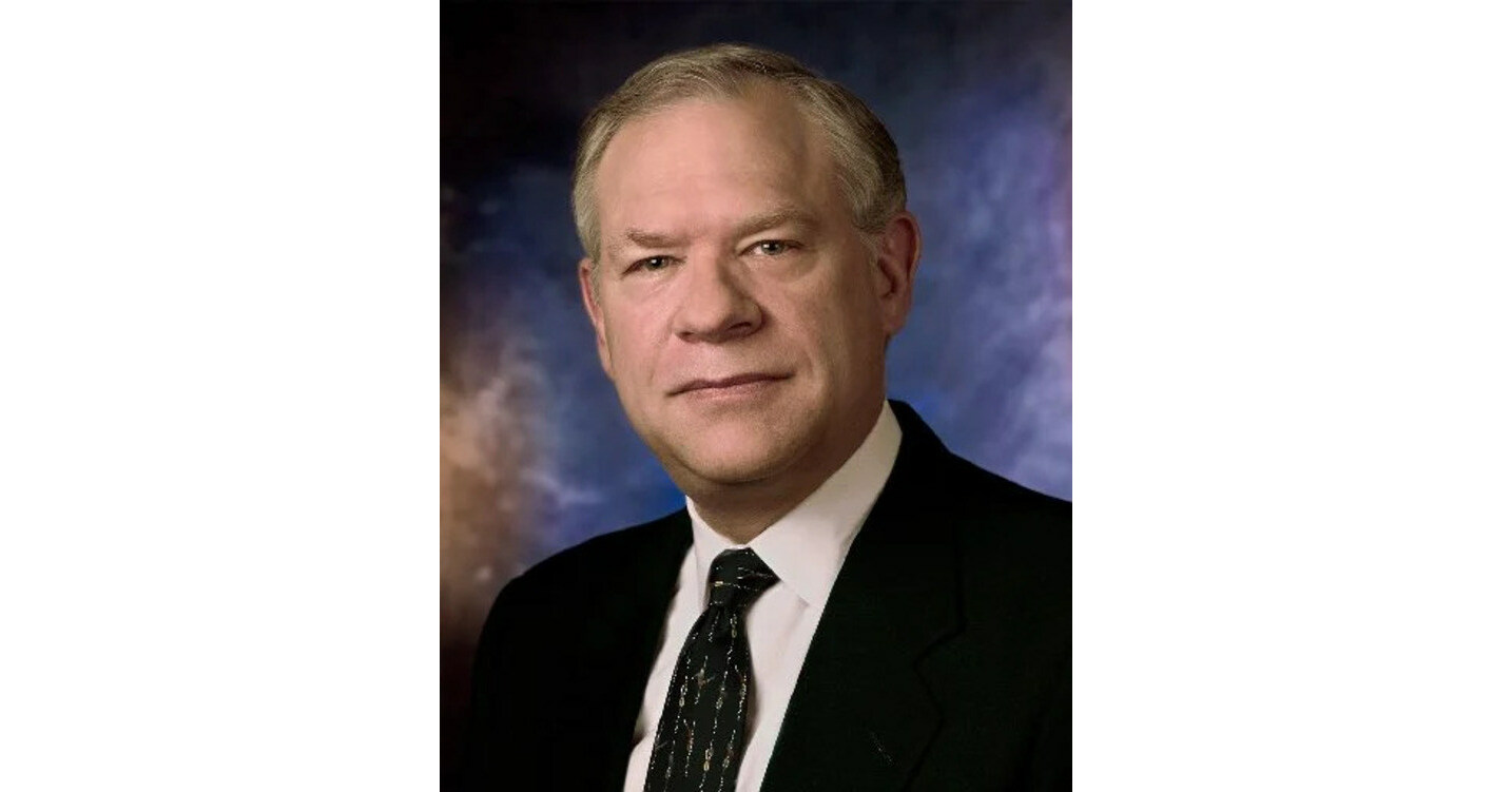 James Q. Crowe, Telecommunications Pioneer, Dies at 74