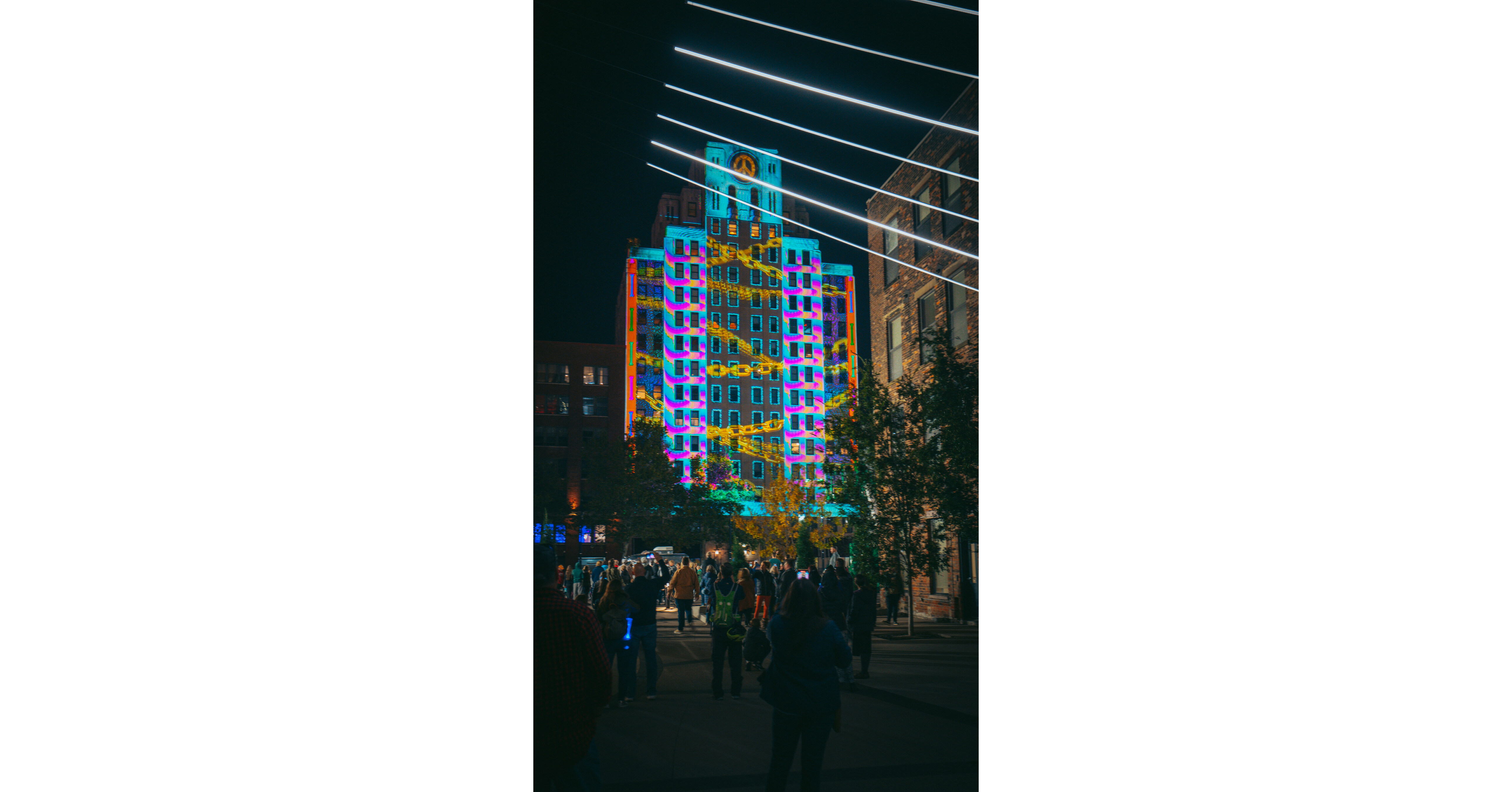 BLINK®, Illuminated by ArtsWave, Returns in 2024 to Light Up Cincinnati ...