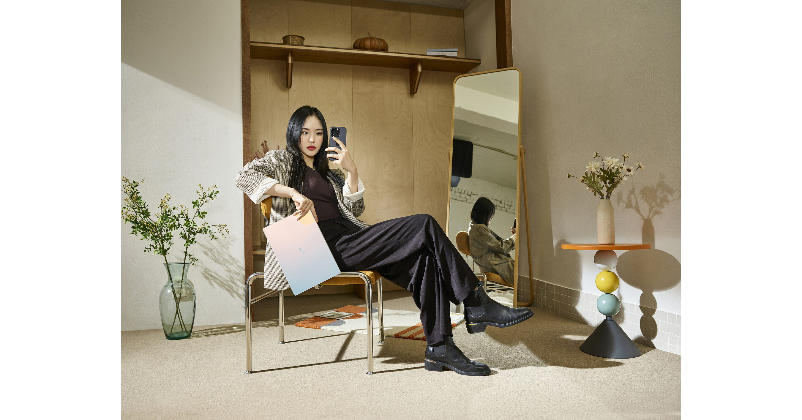 LG COMBINES SEAMLESS BEAUTY AND PORTABILITY WITH THE LG GRAM STYLE
