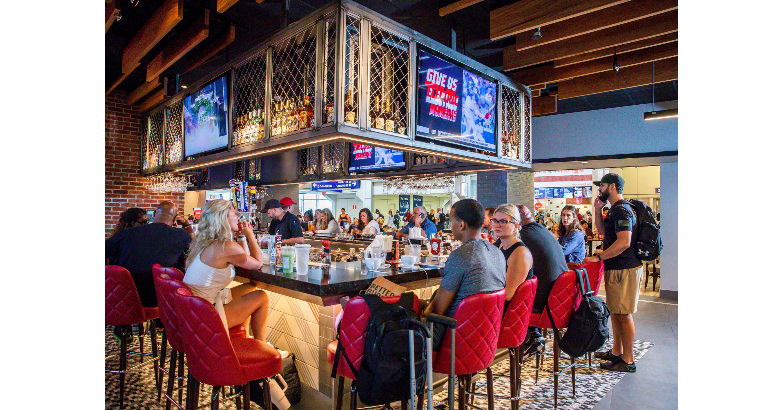 TGI Fridays® Announces Expansion Plans at Dallas Fort Worth ...
