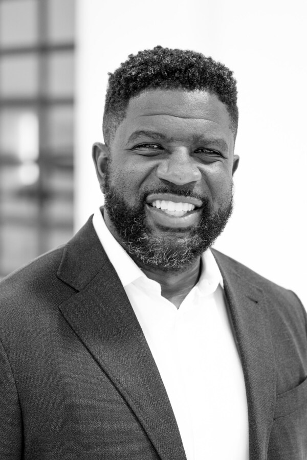 ICON ANNOUNCES ROBERT HARMON AS GENERAL COUNSEL