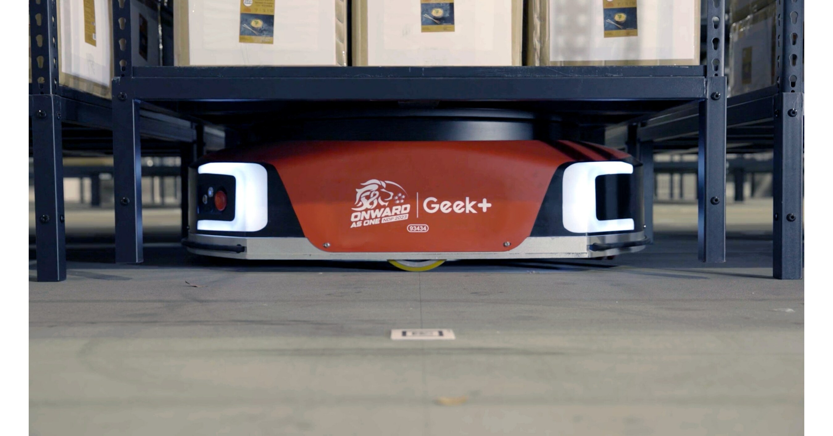 Geek+ Goods-to-person solution revolutionizes National Day Parade 2023 goodie bag giveaways