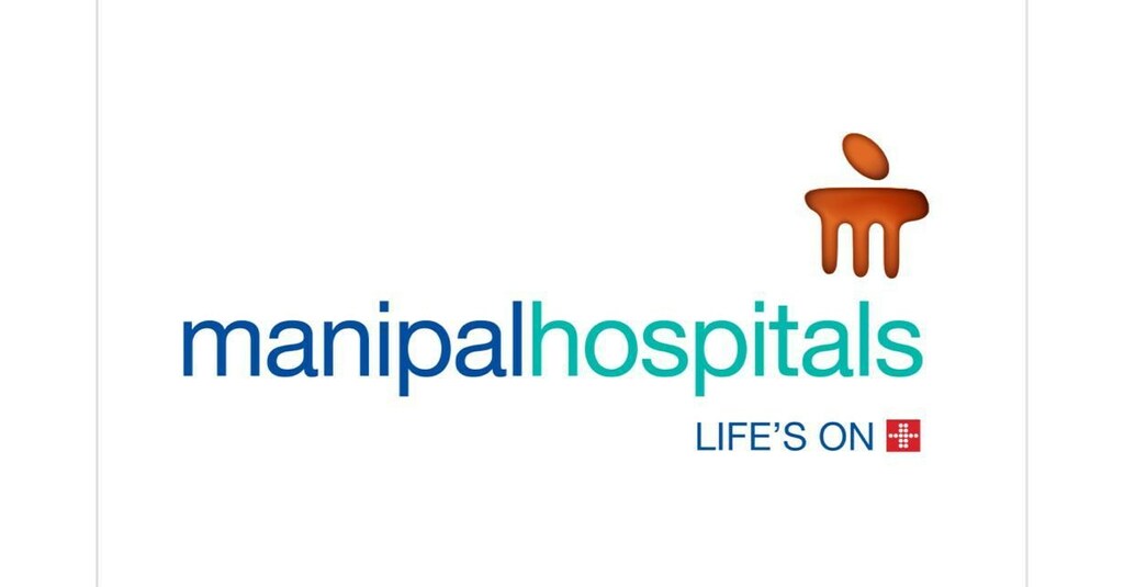 Multidisciplinary team of doctors perform lifesaving surgeries on a 30 ...