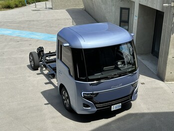 Cruise10 Debuts XP e-Cab EV Chassis for Future Delivery Truck Fleet ...