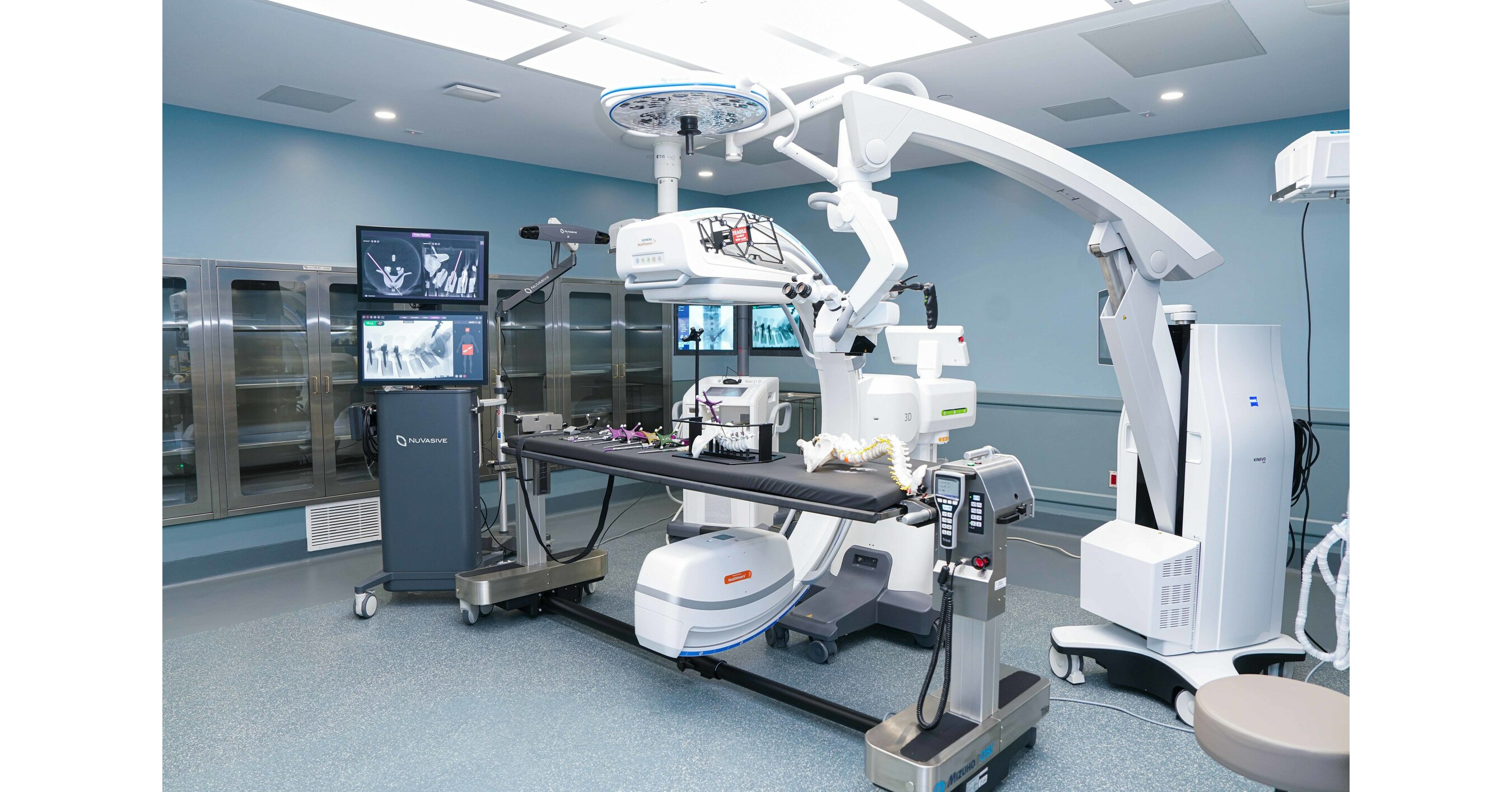 DISC/Modern Luxury Cocktail Reception Honored LA's 2023 'Top Doctors ...