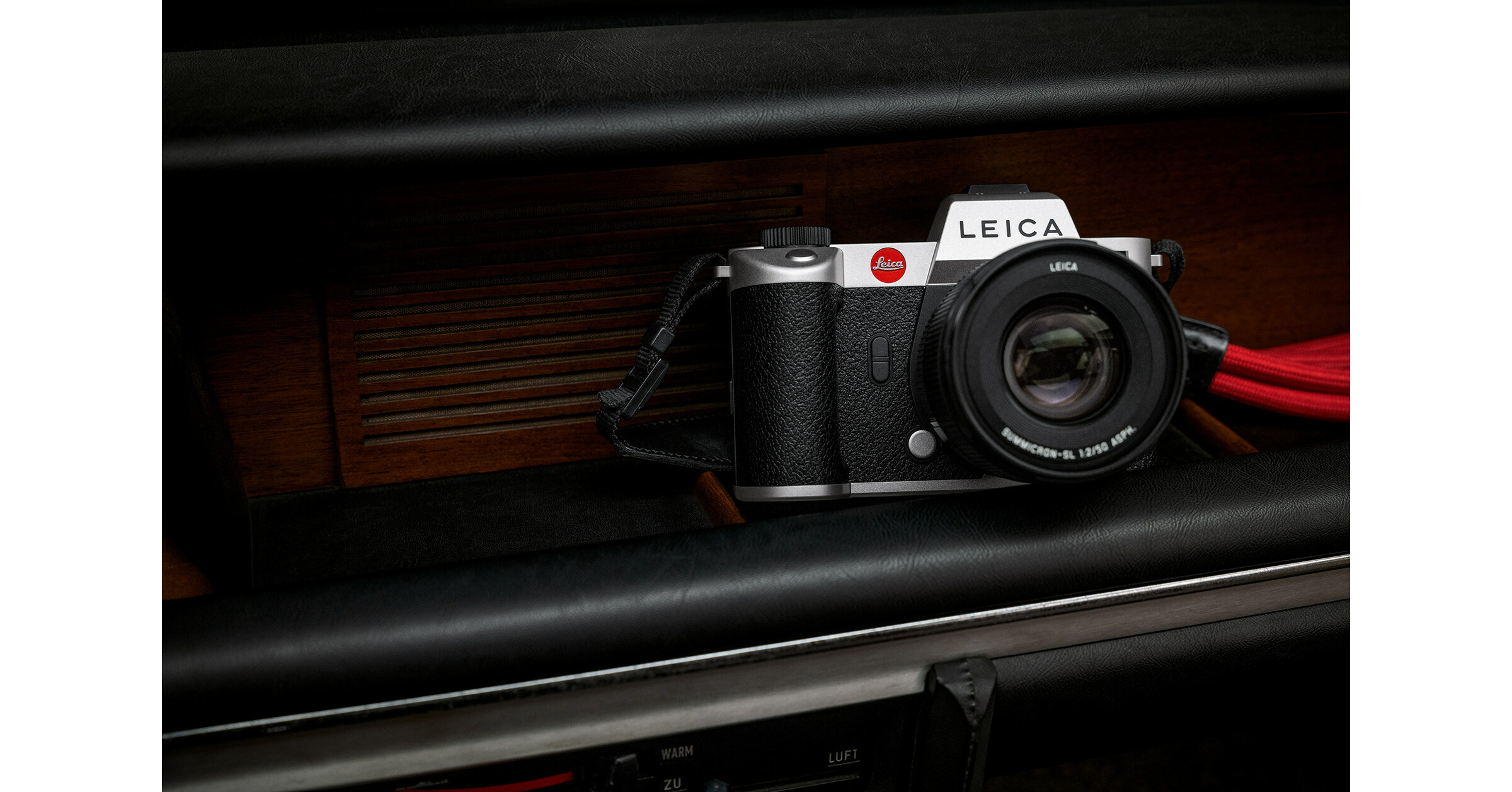 The Silver Anodized Leica SL2. Now Available with Two New SL Prime Lens Bundle Kit Variants